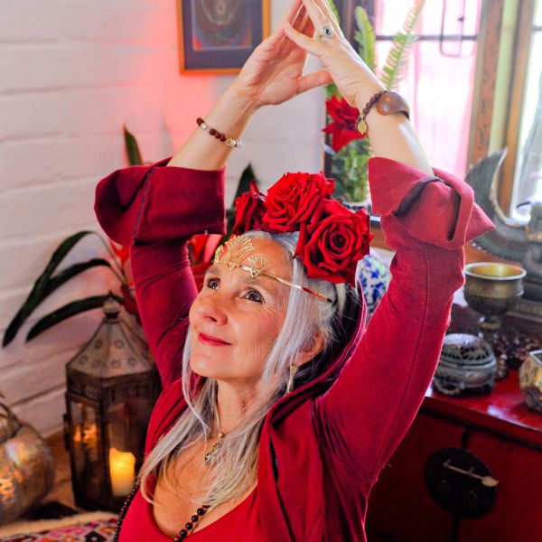 Radiance Challenge – Leyolah Antara